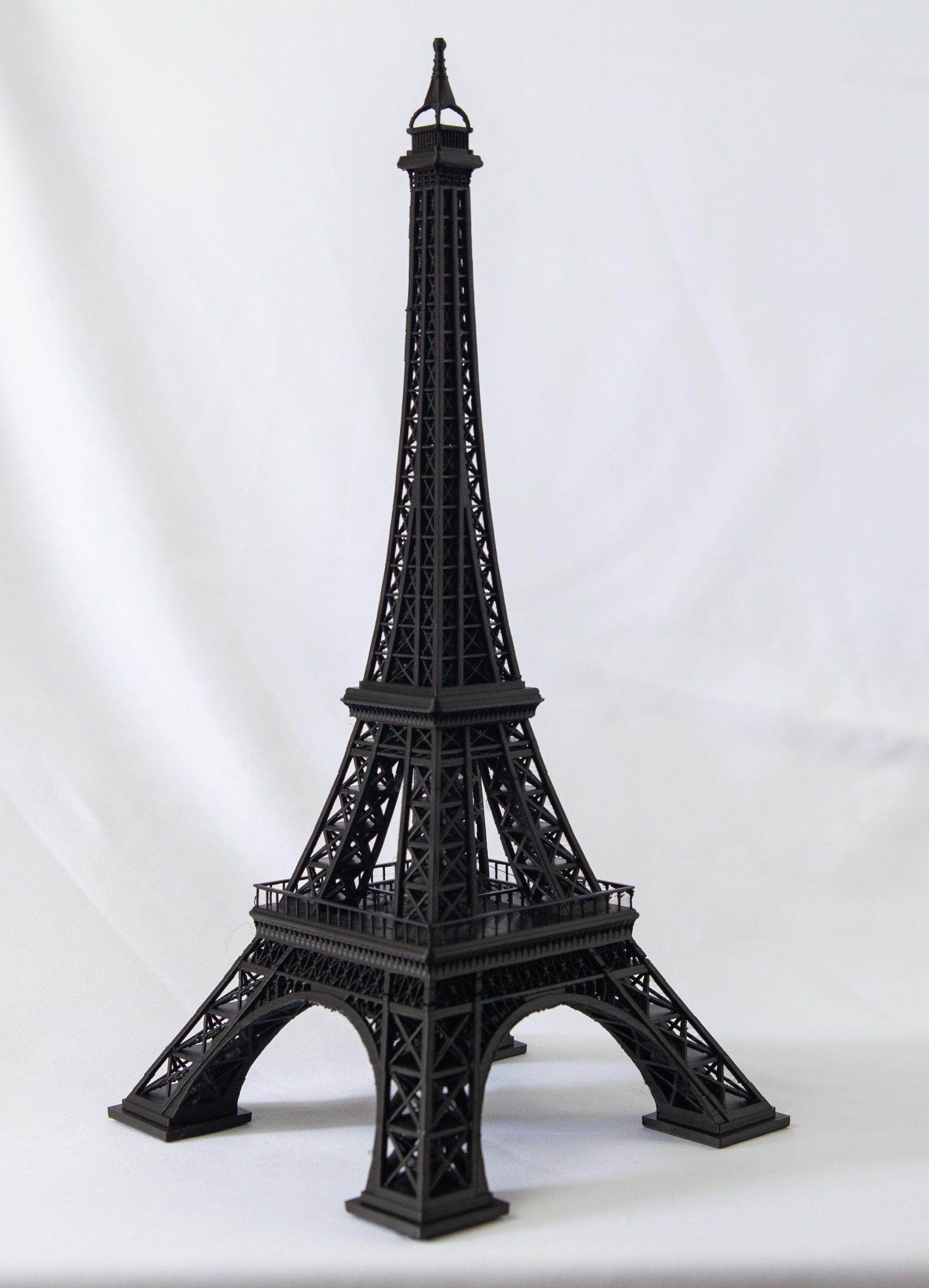 3D Printed Eiffel Tower – Hollywood Costumes Online Shop